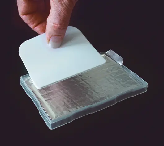 PCR - Sealing - Film - Andruckspatel - Alle flachen Platten - Labormaterial