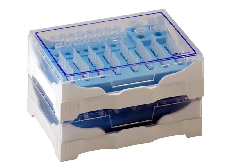IsoFreeze qPCR rack with lid